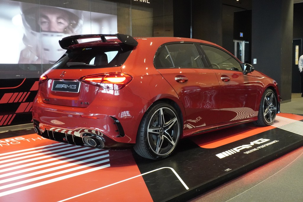 平治AMG A35新版到港 引擎新添48V混能系統 內外設備升級 柴灣專門店展出 | LIHKG 討論區