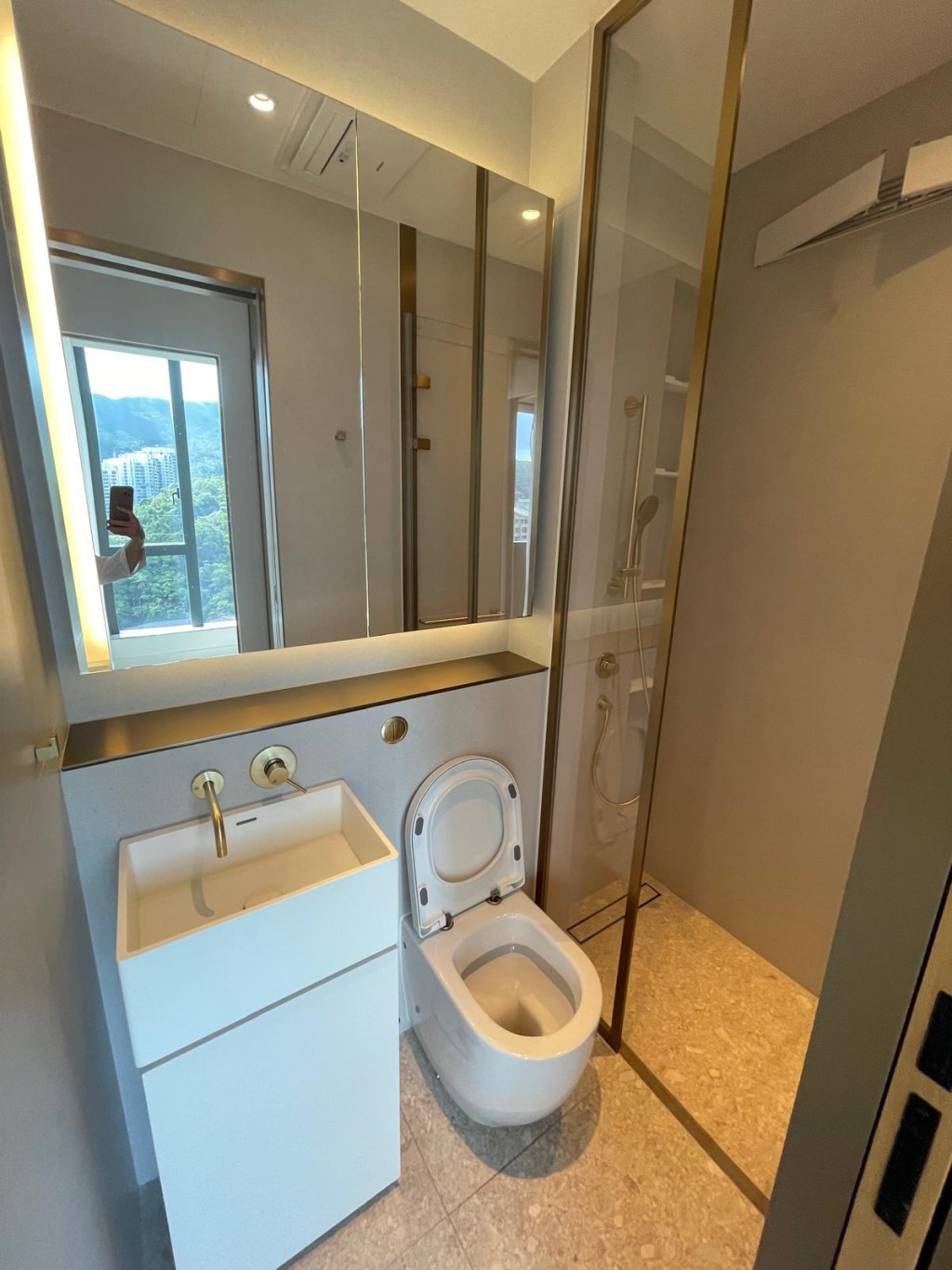 鰂魚涌 THE HOLBORN 簇新廳堂簡約優雅 | 星島日報