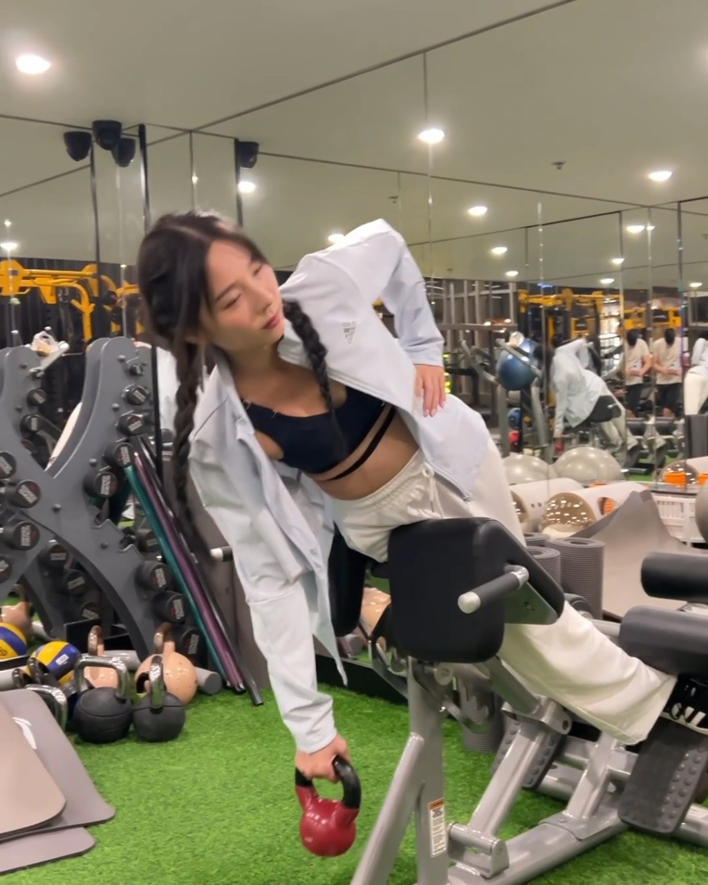 Heidi李靜儀自拍 疑似下體現形 | LIHKG 討論區