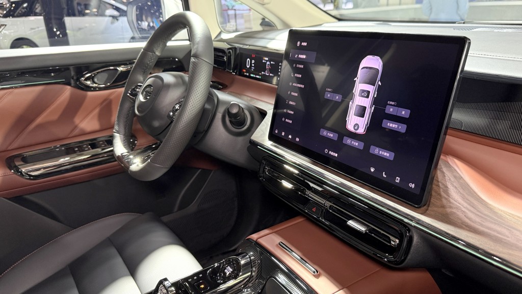 國產車廣汽GAC三款新能源車到港預覽｜Hyptec HT純電動SUV開賣 本周末IMXpo 2024香港國際汽車博覽亮相 | 星島日報