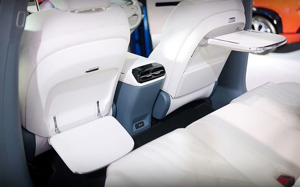 國產車廣汽GAC三款新能源車到港預覽｜Hyptec HT純電動SUV開賣 本周末IMXpo 2024香港國際汽車博覽亮相 | 星島日報