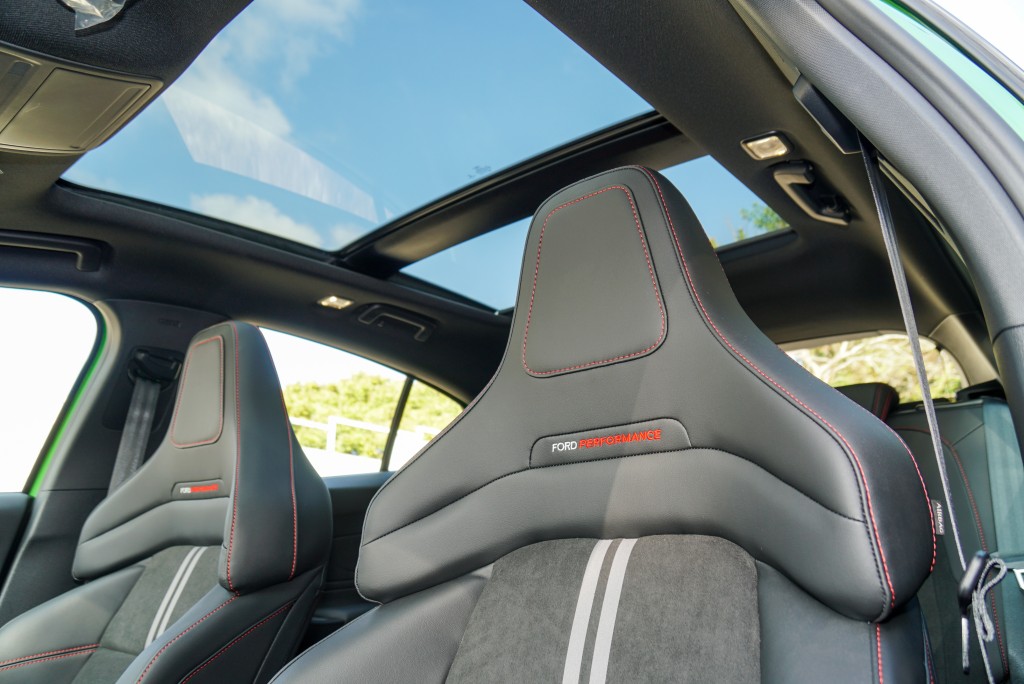 好玩实用快车│福特Focus ST改良升级 自动波Fun享乐趣 | 星岛日报