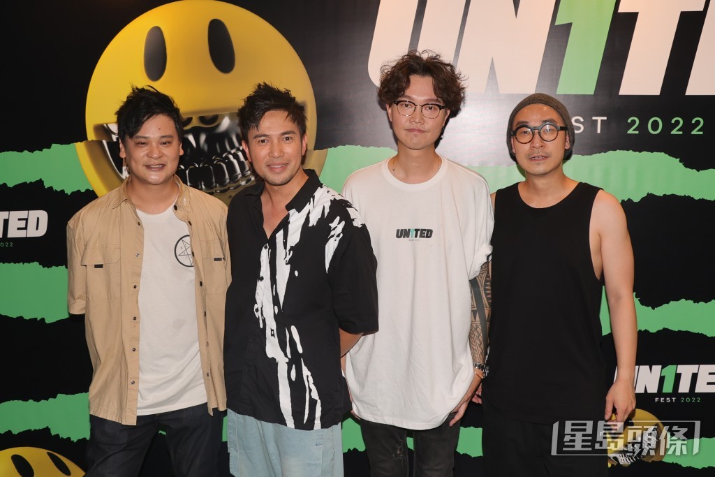 Dear Jane首演繹新歌緊張甩詞 Tim 20年前同Stephy拍MV讚對方唔識老 | 星島日報