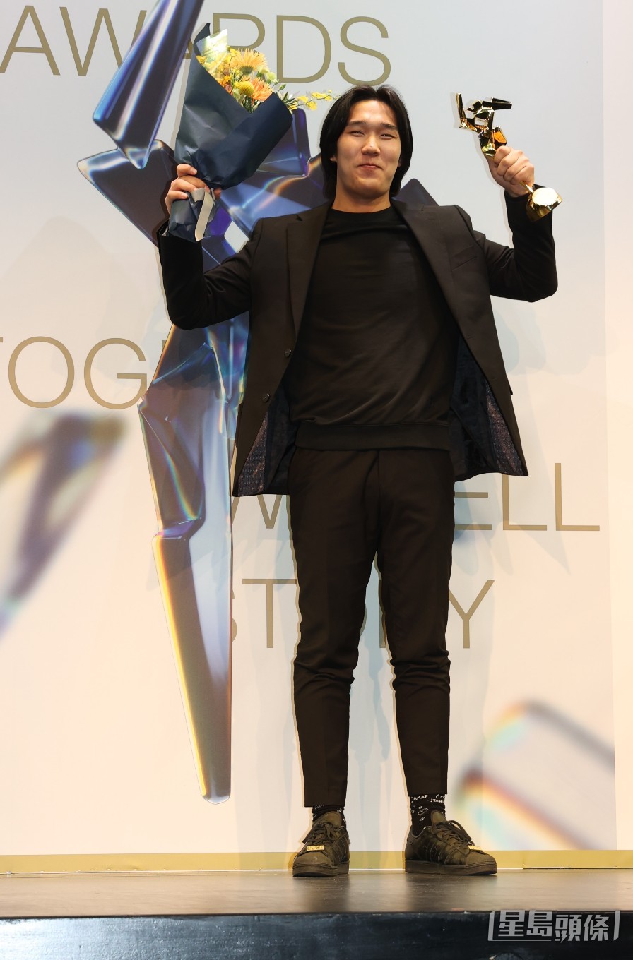 亞洲電影大獎2024丨賽果出爐！役所廣司撼贏梁朝偉封影帝 《年少日記》卓亦謙獲最佳新導演 | 星島日報