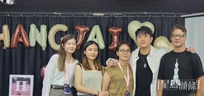 獨家丨亨仔 Tsoul「做工佬」齊搞旺個市 《造星V》囝囝開FM共收逾8萬入場費 | 星島日報