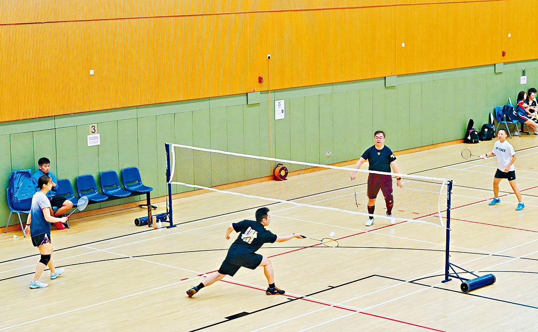 康體場地收費過平 籃球場泳池不加反減