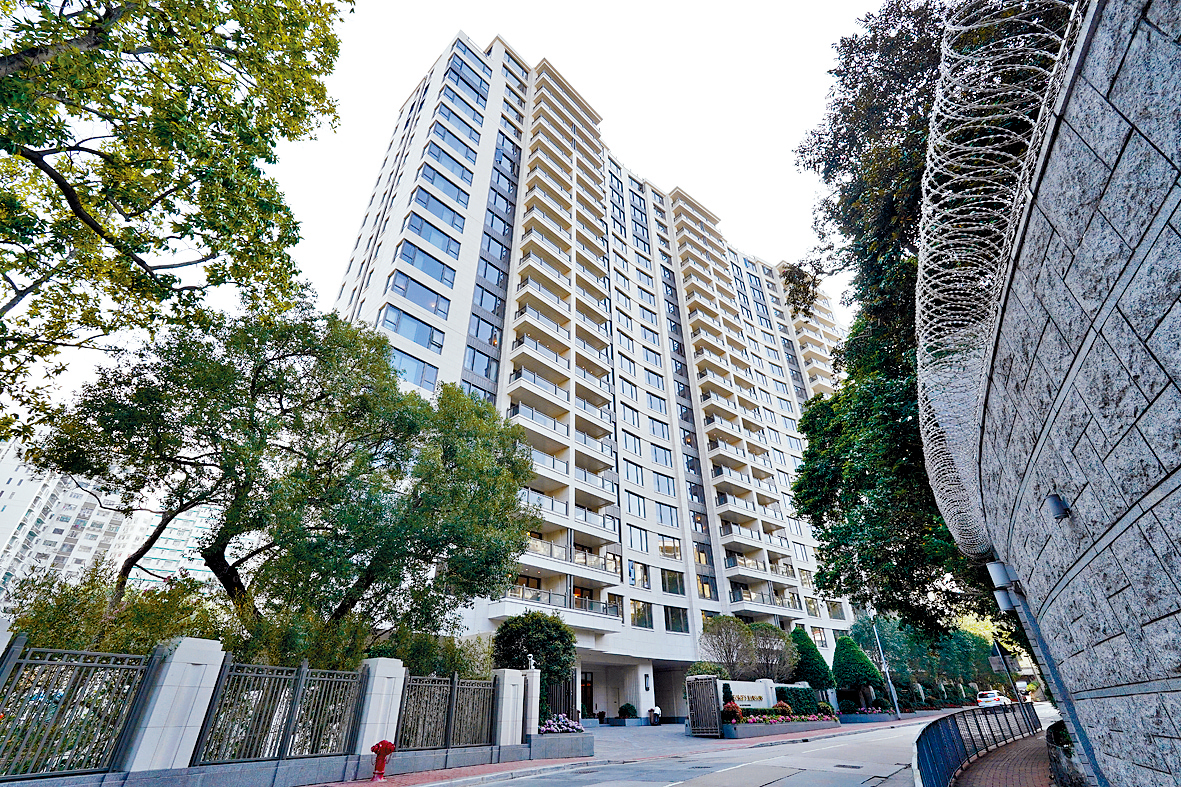 ST. GEORGE'S连沽2伙涉额1.64亿