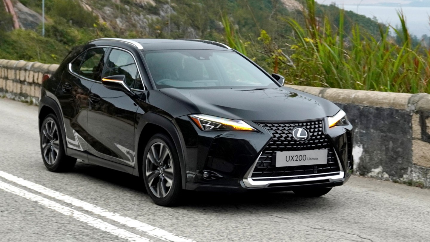 新版SUV開售│凌志UX200 Ultimate重料升級版 40萬豪華享受