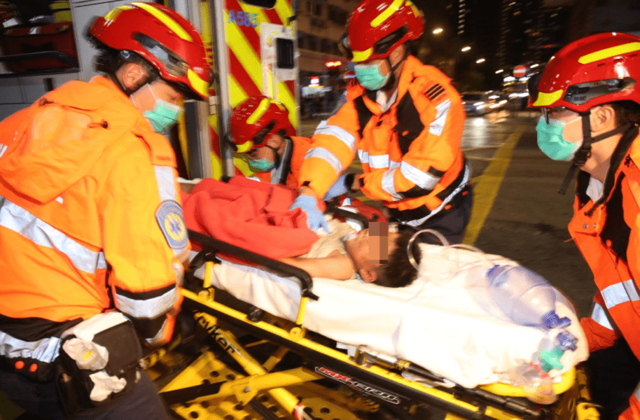 【突發】旺角洗衣街大廈起火 6歲男童及2漢昏迷送院救治1婆婆受傷 - 時事台 - 香港高登討論區